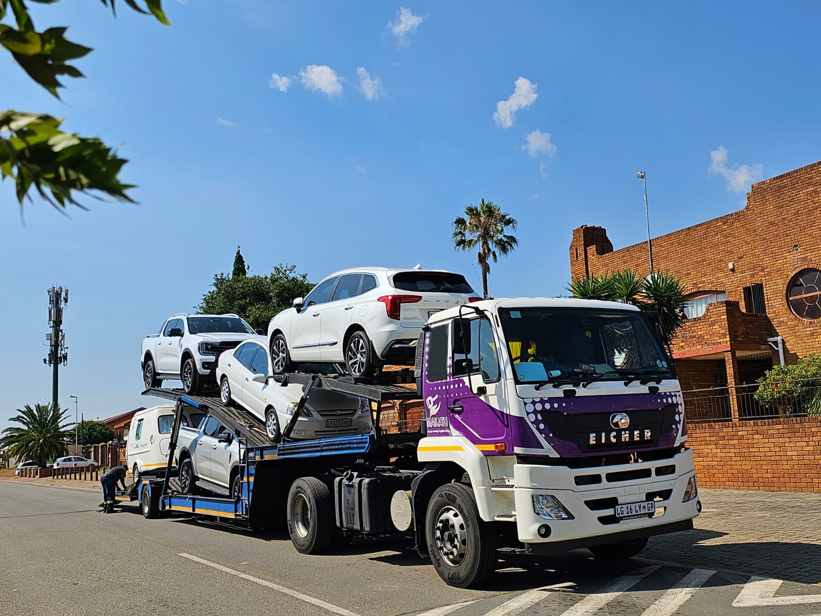 Makatu Vehicle Transport — Book Now
