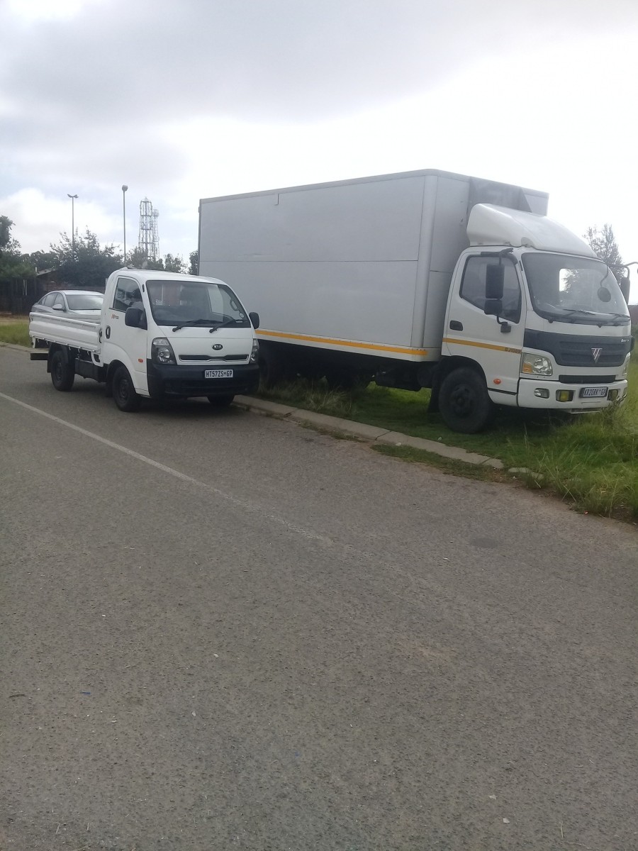 Royal Shift Logistics — Book Now