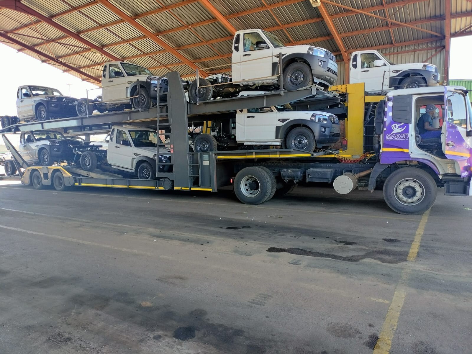 Makatu Vehicle Transport — Book Now